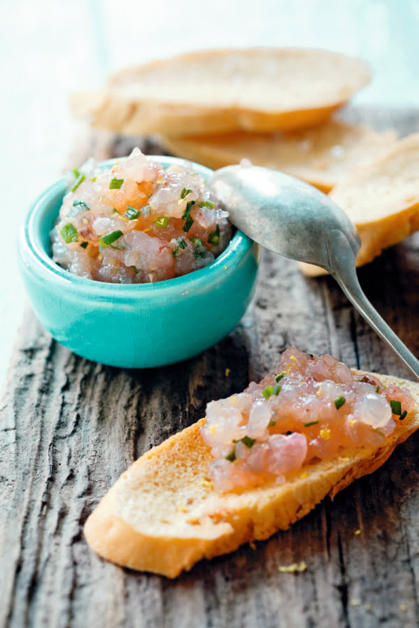 tartaar van rauwe rivierkreeft | delicious.magazine