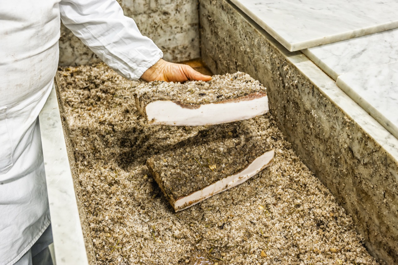 lardo – wat is het en wat doe je ermee? | delicious.magazine