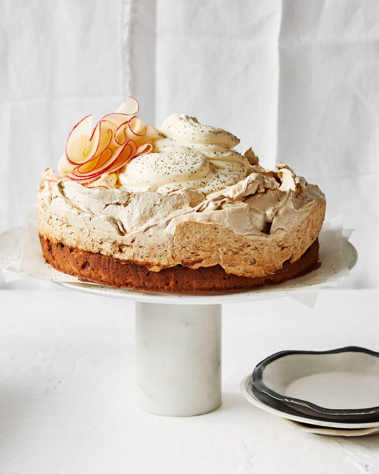 schuimtaart met appel | delicious.magazine