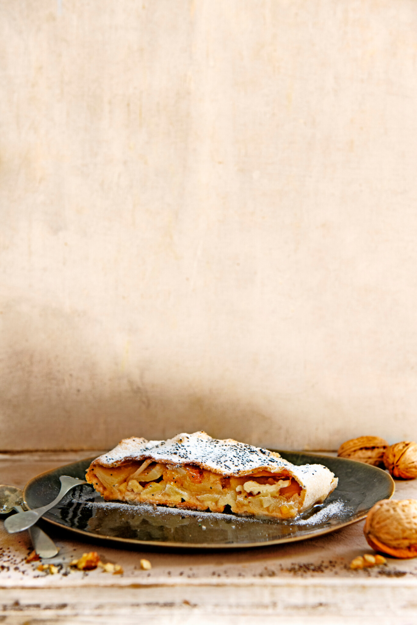 strudla od jabuka: hét recept voor deze apfelstrudel | delicious.magazine