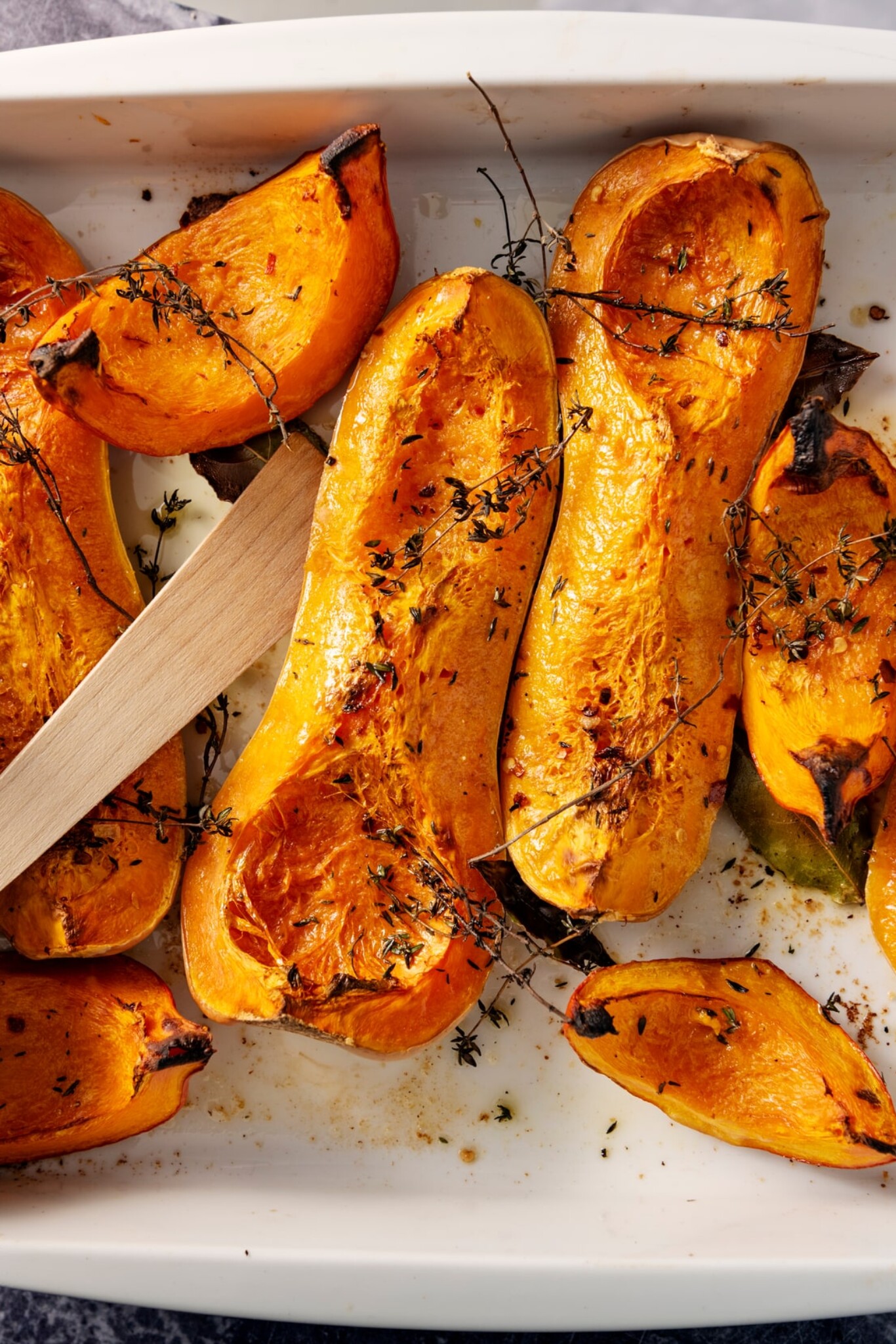 pompoen in de oven bereiden: alles wat je moet weten | delicious.magazine