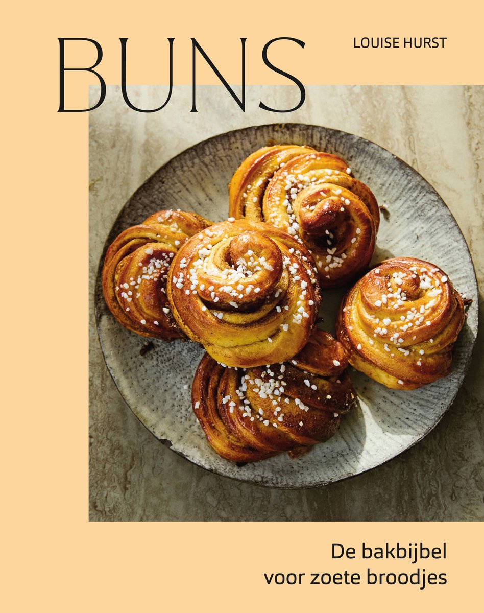 pistache & perzik bun van Louise Hurst | delicious.magazine